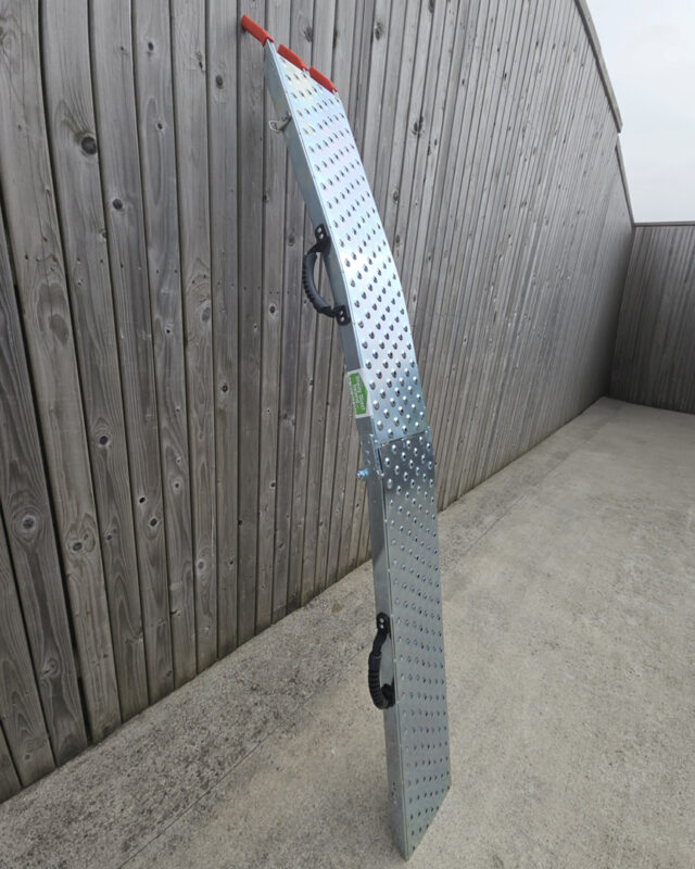 Folding Ramps Set (500kg) - compact and tough - Sheds Direct Ireland